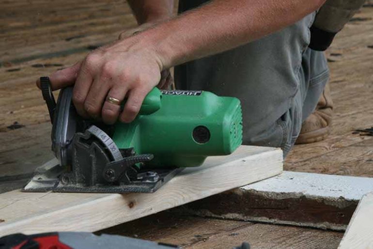 Hitachi C7SB2 Circular Saw Review - Pro Tool Reviews