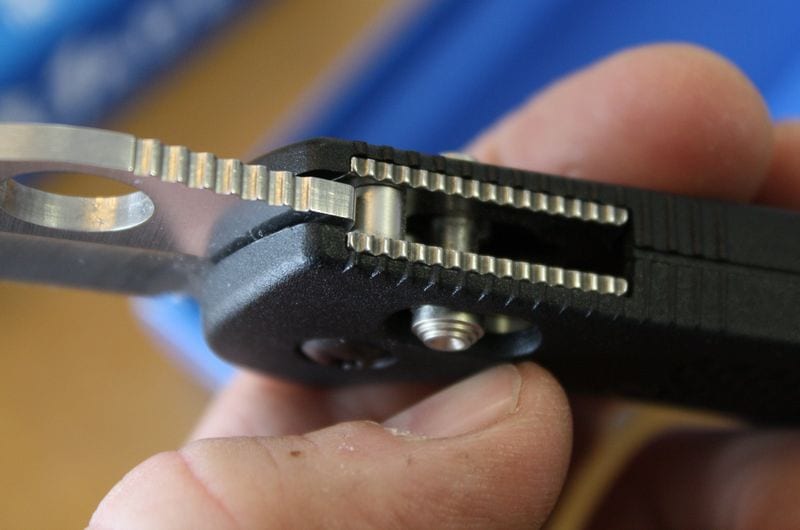 Benchmade 550HG Griptilian AXIS Locking Mechanism Knife Review