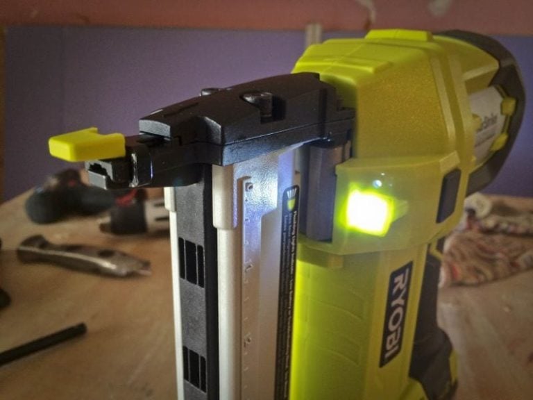 Ryobi P360 Airstrike One+ 18 Gauge Stapler Review