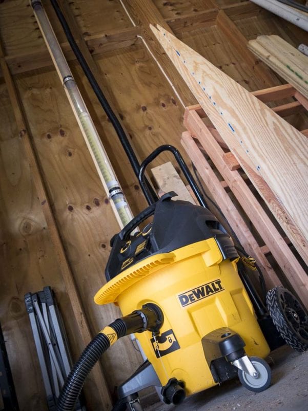DeWalt DWV012 HEPA Dust Extractor Review - Pro Tool Reviews