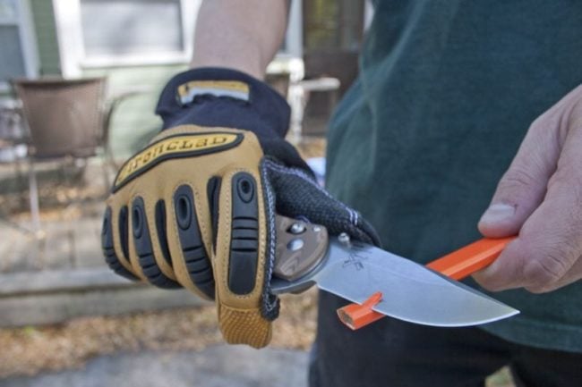 Benchmade 300SN AXIS Flipper Knife Review