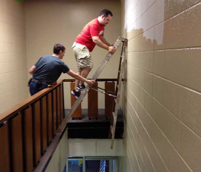 OSHA Ladder Safety Tips and Training Guidelines - Pro Tool Reviews OSHA Ladder Safety Tips and Training Guidelines - Pro Tool Reviews