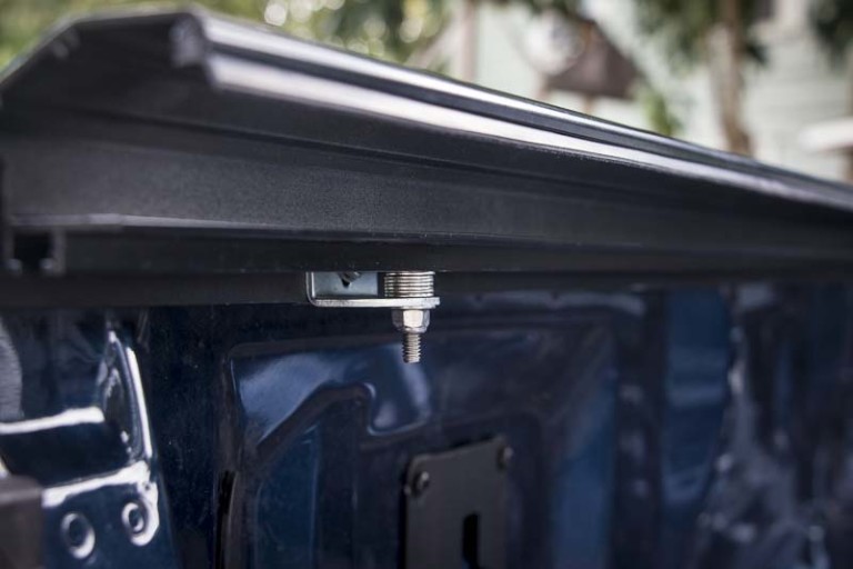 Peragon Aluminum Tonneau Cover Review