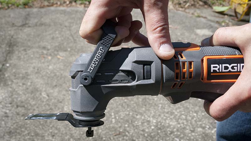 Ridgid JobMax 12V Multi-Tool Kit Review - Pro Tool Reviews