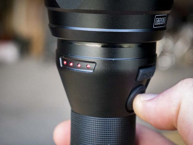 Milwaukee M12 LED Metal Flashlight - Pro Tool Reviews