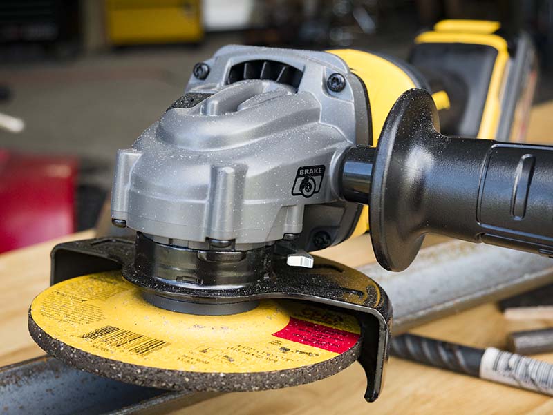 DeWalt FlexVolt 60V Max Grinder Review DCG418 - Pro Tool Reviews