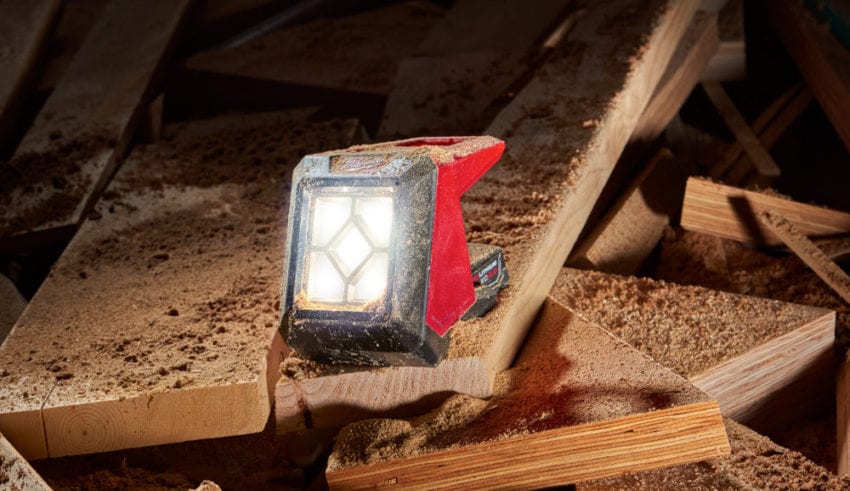 Milwaukee High Output LED Jobsite Lighting - Pro Tool Reviews