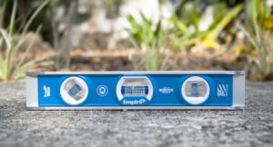 Empire 10-inch Magnetic Torpedo Level Review EM75.10 | Pro Tool Reviews