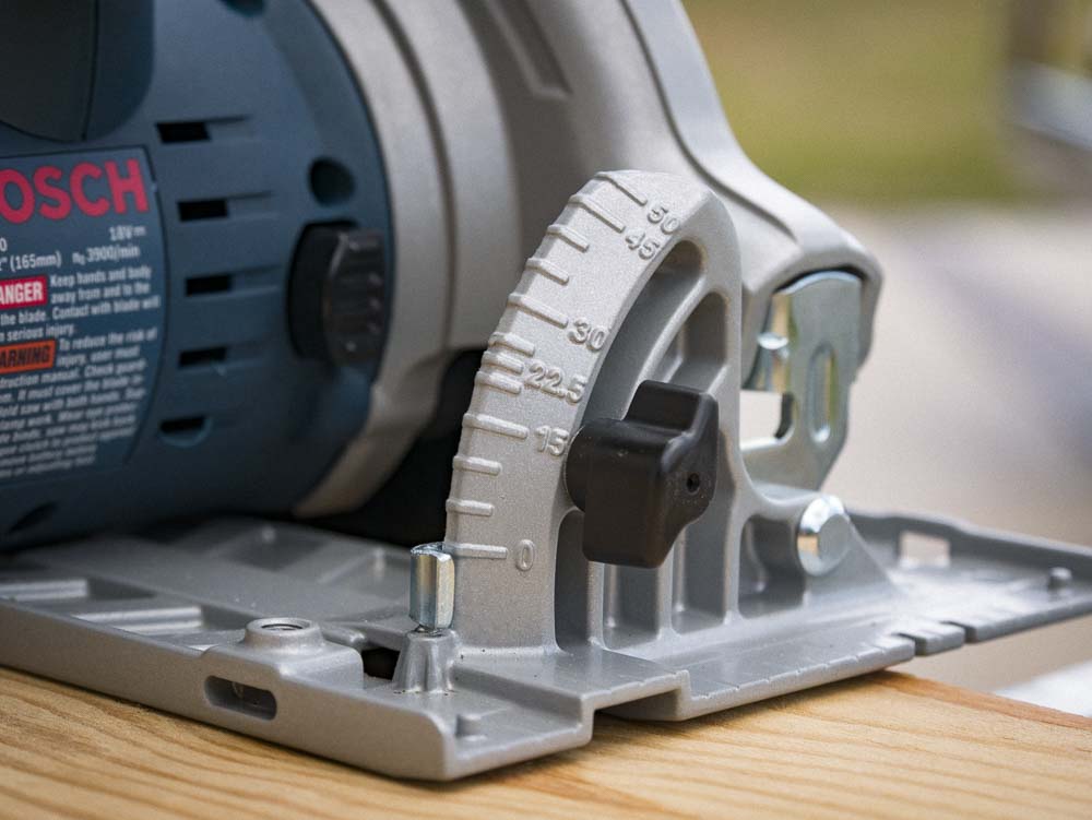 Bosch 18V Circular Saw CCS180 Review - Pro Tool Reviews