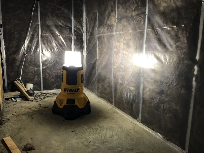 Dewalt DCL070 20V Max Corded/Cordless LED Area Light | PTR