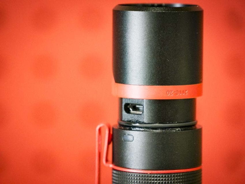 Milwaukee RedLithium USB Flashlight - Pro Tool Reviews