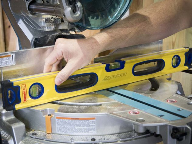 How to Use a Miter Saw Like a Pro - Pro Tool Reviews