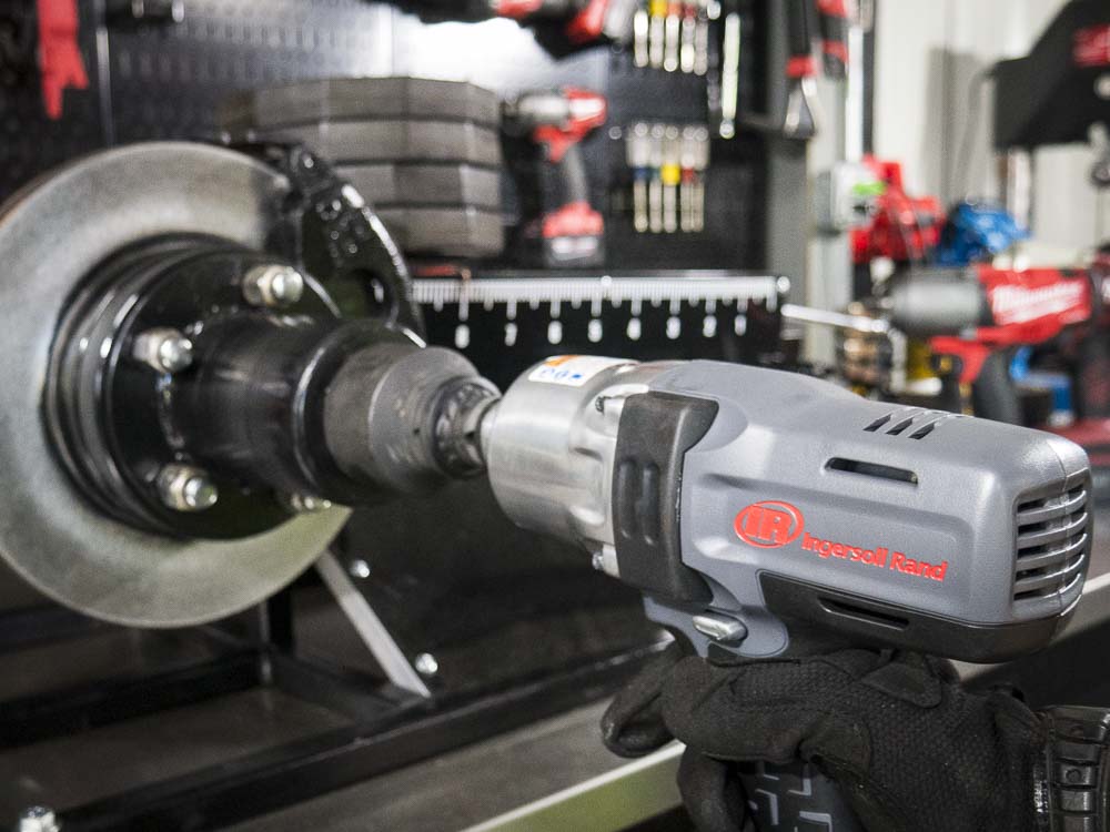 Ingersoll Rand 20V Max High-Torque Impact Wrench - Pro Tool Reviews