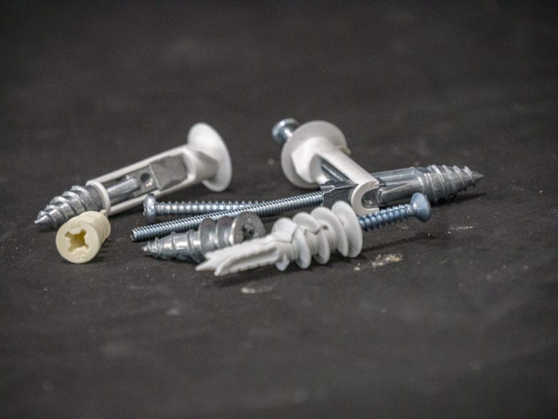 How to Use and Install Drywall Anchors: Tips from the Pros - PTR