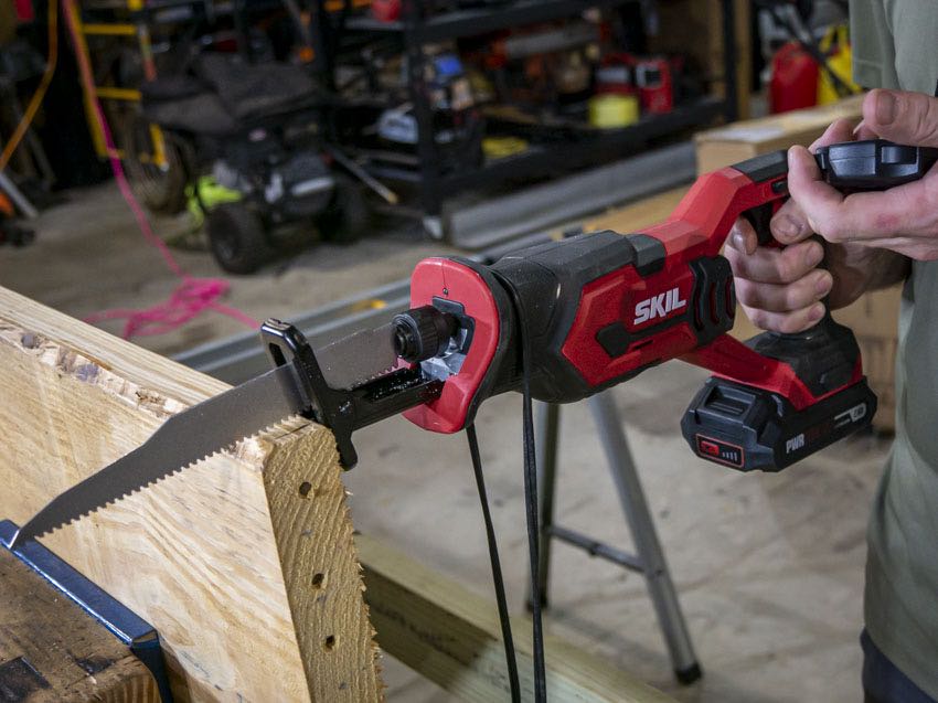 Best Compact One-Handed Cordless Reciprocating Saw Reviews - PTR