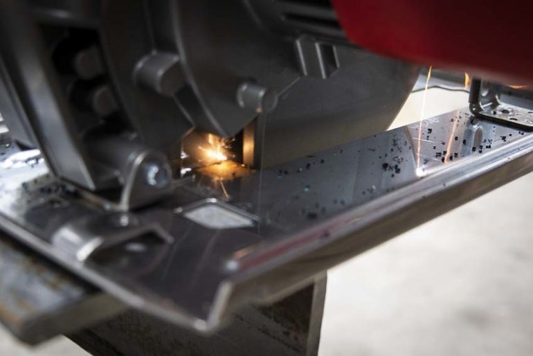 Milwaukee M18 Fuel 8" Cordless Metal Cutting Saw Review | 2982-20