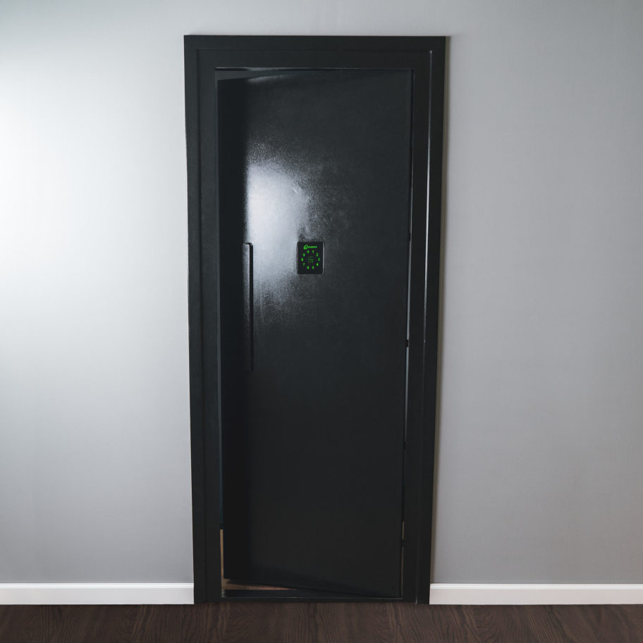 Lockdown Logic Vault Door | Create Your Own Vault - Pro Tool Reviews