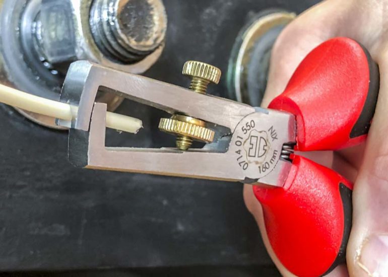 Wurth Zebra Wire Stripping Pliers Review (071401550) - Pro Tool Reviews