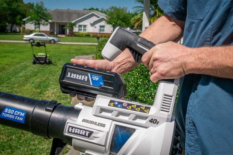 Hart 40V 550 CFM Turbo Fan Blower Review - Pro Tool Reviews