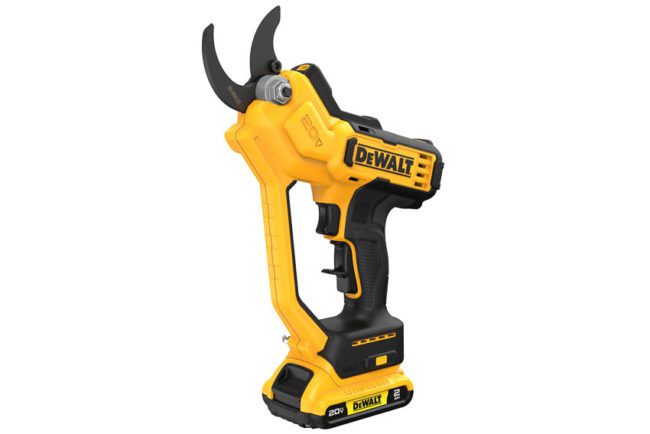 DeWalt Cordless 20V Pruner Review DCPR320 - Pro Tool Reviews