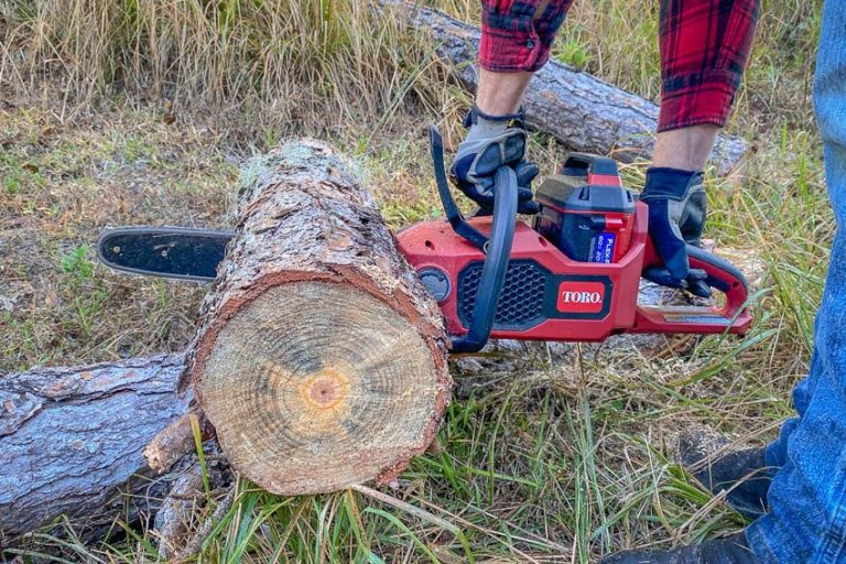Toro 60V 16 Inch Cordless Chainsaw 51850 Review - Pro Tool Reviews