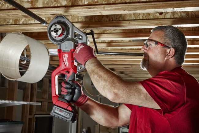 Milwaukee M18 Fuel Compact Pipe Threader 2870 - Pro Tool Reviews