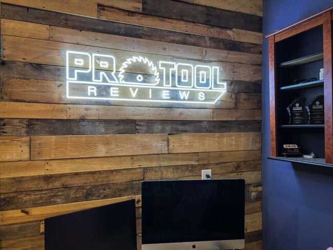 LED Neon Signs and Lights for Your Business - Pro Tool Reviews