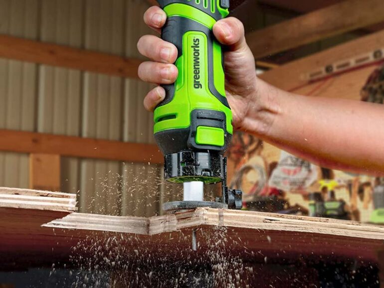 Greenworks 24V Cordless Speed Saw Cut-Out Tool Review - PTR
