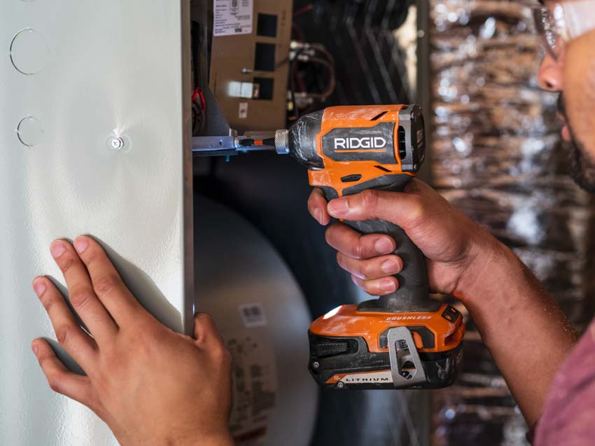 Ridgid 18V SubCompact Impact Driver Review - Pro Tool Reviews