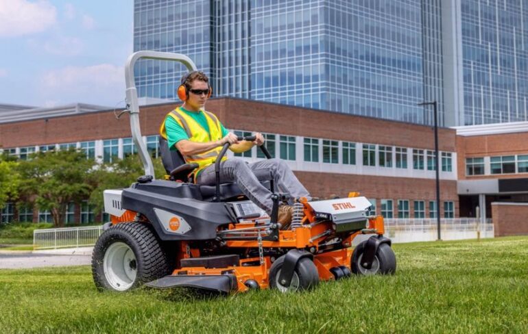 Stihl Zero-Turn Lawn Mower - 19 Models - PTR