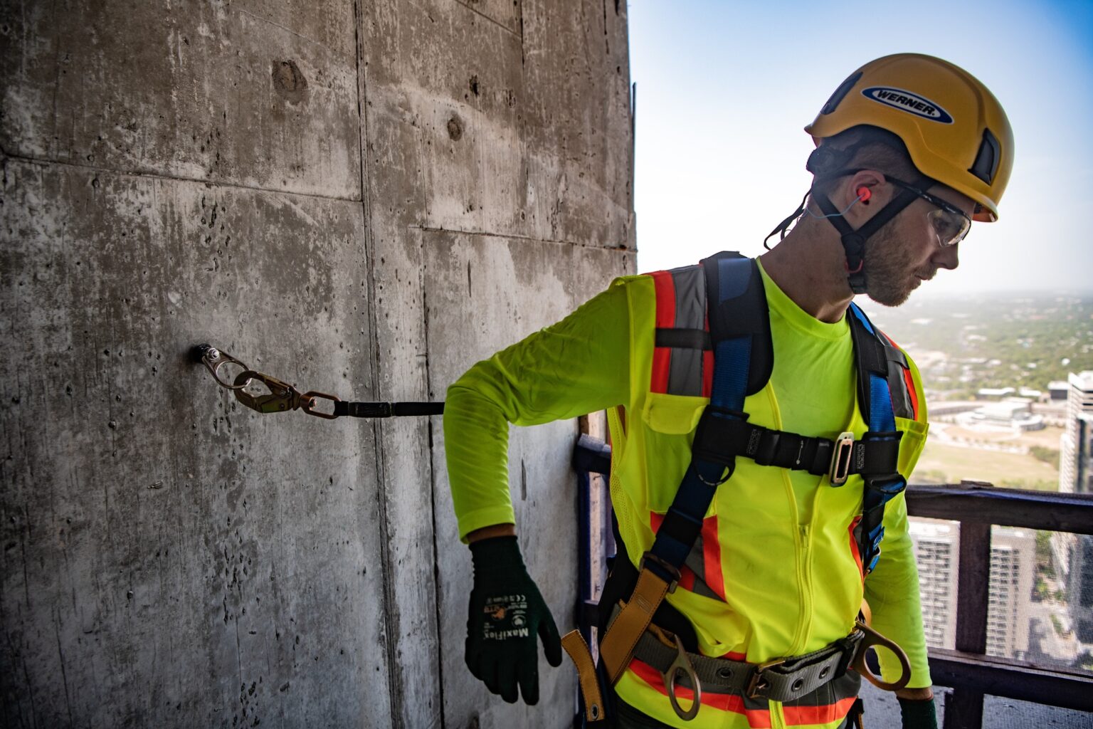 Werner R3 Concrete Anchor for Fall Protection Systems - PTR