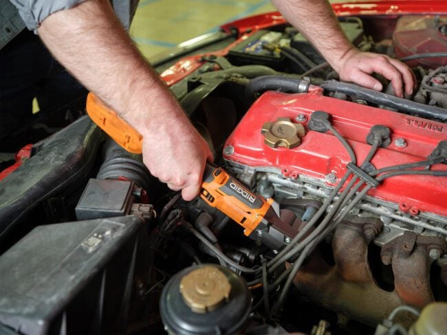 Ridgid 18V Right Angle Impact Wrench - Pro Tool Reviews
