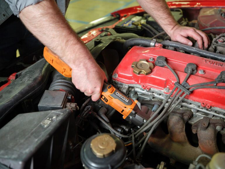 Ridgid 18V Right Angle Impact Wrench - Pro Tool Reviews