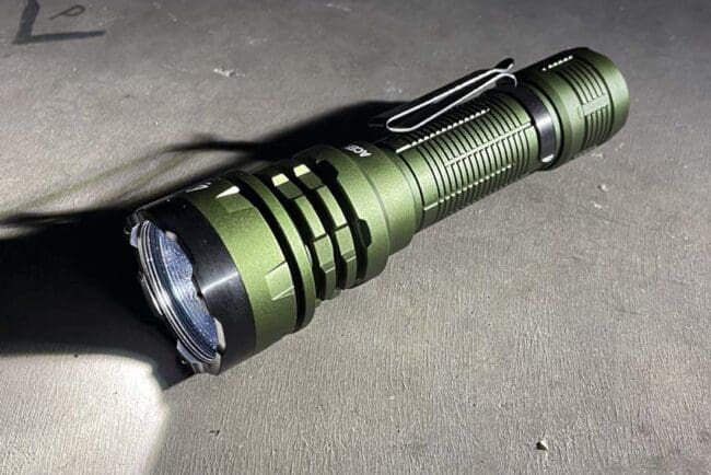 Best Flashlight Reviews - Pro Tool Reviews