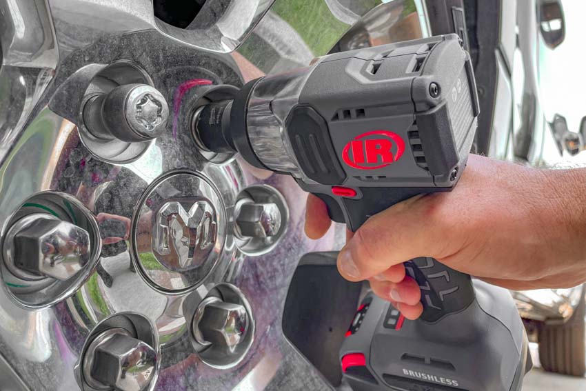 Ingersoll Rand 20V Compact 3/8-Inch Impact Wrench W3131 - PTR
