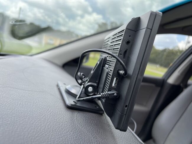 Carpuride Wireless Touchscreen with CarPlay and Android Auto