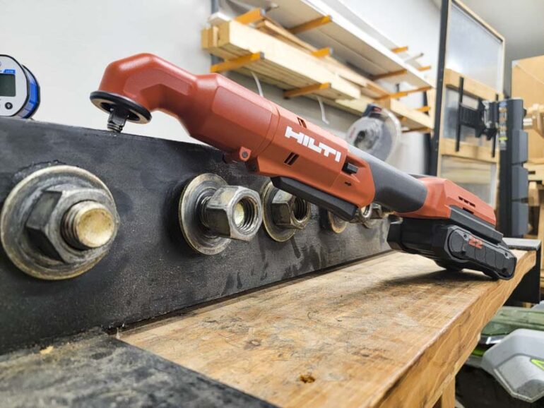 Hilti Nuron 3/8-Inch Cordless Right-Angle Impact Wrench Review SIW 4R ...