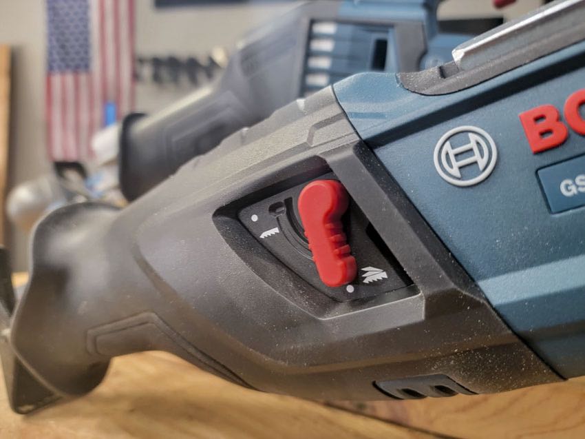 Bosch GSA18V-110 Cordless Reciprocating Saw Review - Pro Tool Reviews