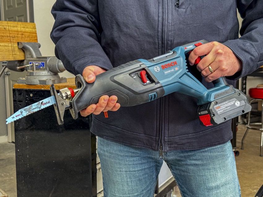 Bosch GSA18V-110 Cordless Reciprocating Saw Review - Pro Tool Reviews