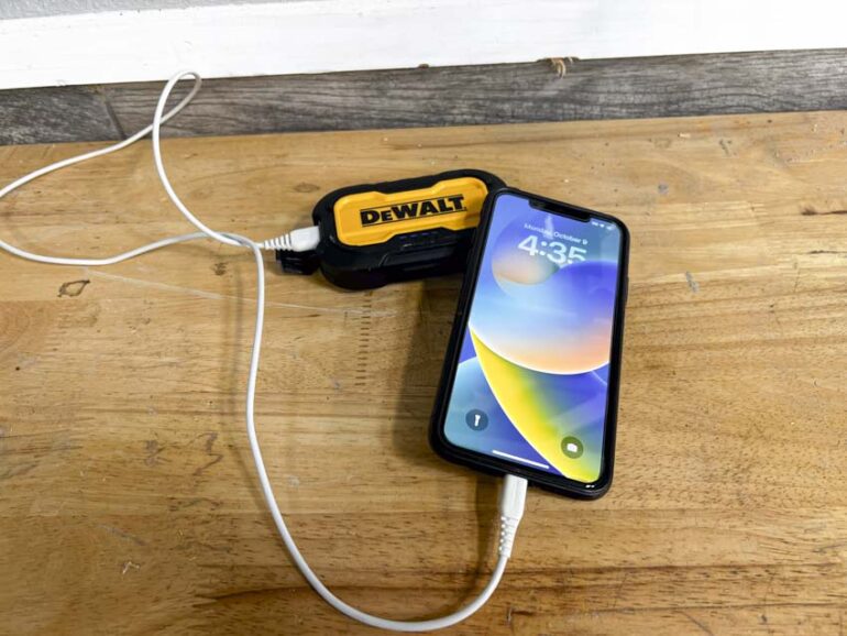 DeWalt 10,000mAh USB Portable Power Bank Review - Pro Tool Reviews