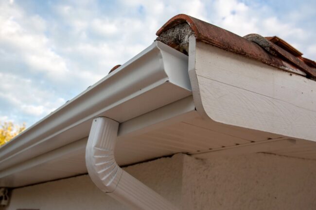 Guide to Gutter Installation Cost (2024) - Pro Tool Reviews