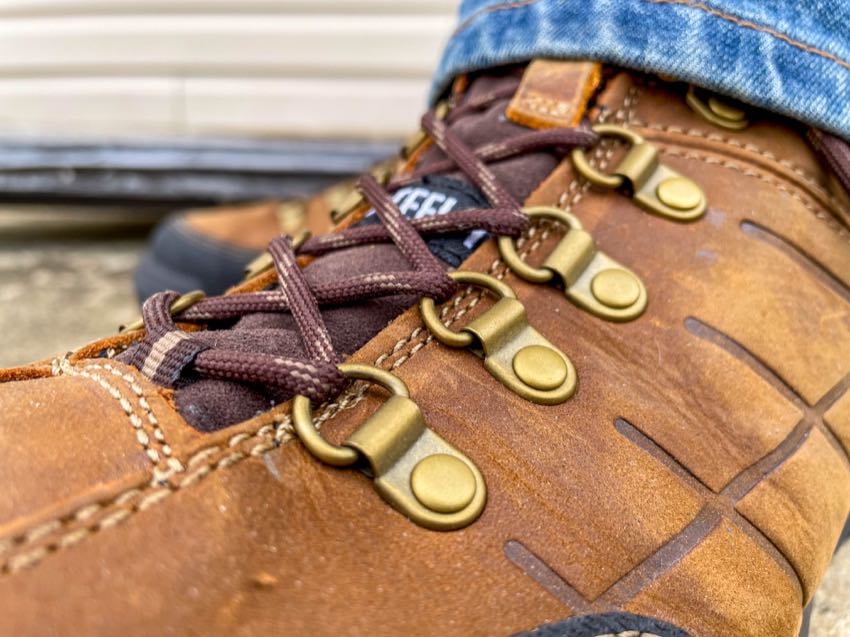 CAT Threshold Work Boots Review - Pro Tool Reviews