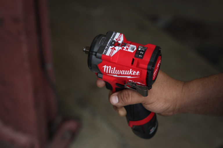 Milwaukee M12 Fuel Stubby Impact Wrench Gen II - Pro Tool Reviews