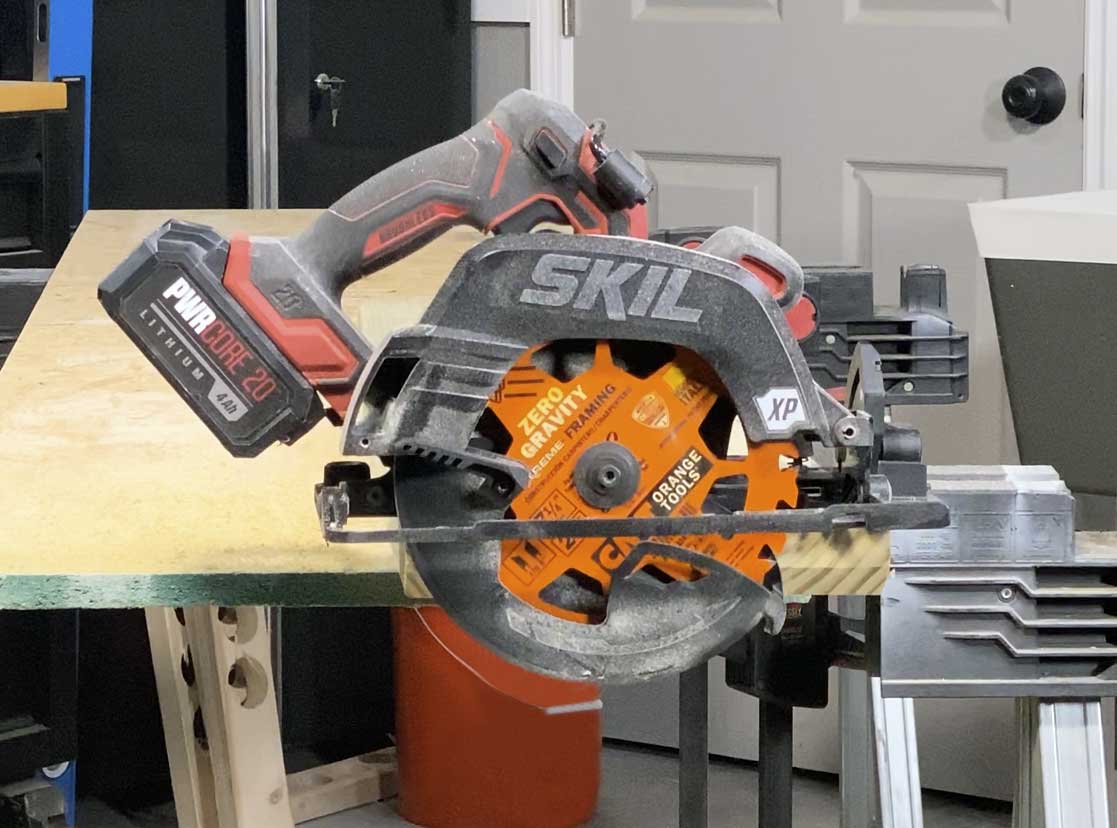 Skil 20V Cordless Circular Saw Review CR5440B - Pro Tool Reviews