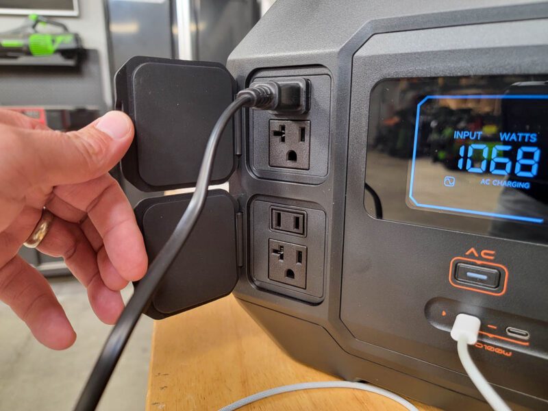 EBL 2200W Portable Power Station Review - Pro Tool Reviews