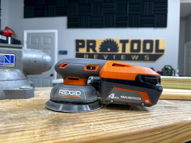 Ridgid 18V SubCompact 5-inch Random Orbit Sander Review R870651 - Pro ...