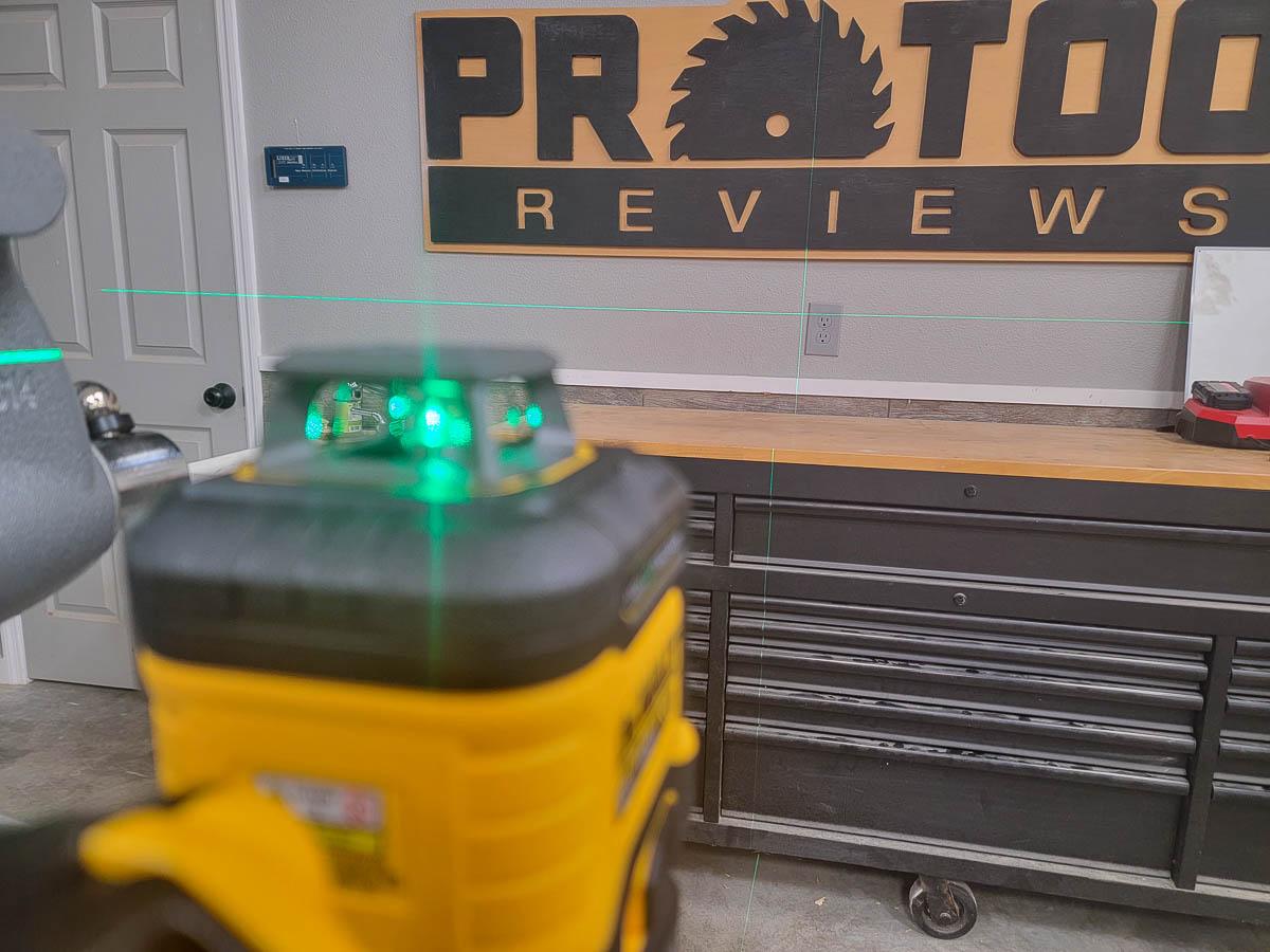 DeWalt 20V Max XR High Precision 3x360 Line Laser Level Review ...