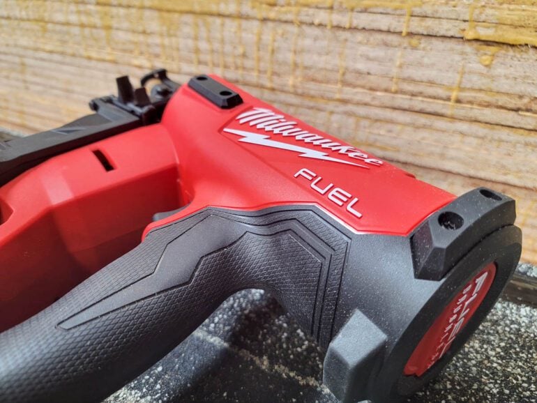 Milwaukee M18 Fuel Coil Roofing Nailer Review 2909 - Pro Tool Reviews