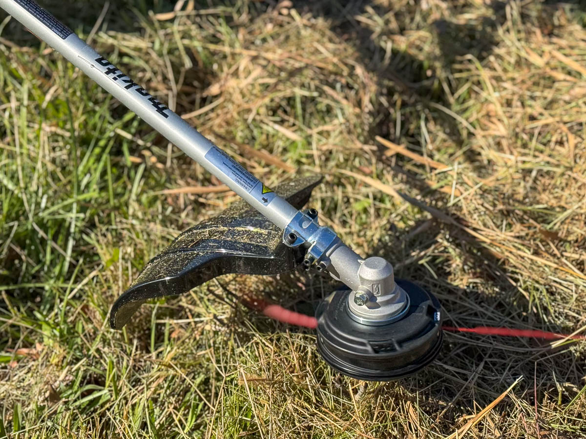 The Ultimate Battery-Powered String Trimmer Buying Guide - Pro Tool Reviews