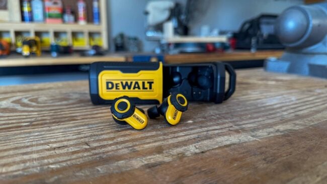 DeWalt DCF961 20V Max XR 1/2-Inch Impact Wrench - Pro Tool Reviews
